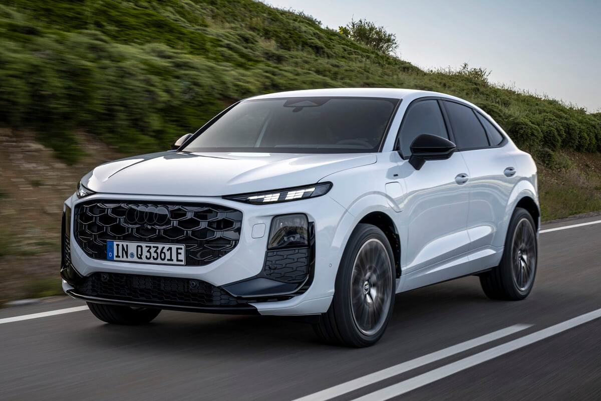 Dimensioni Audi Q3 Sportback 2025 TFSI 110 kW 150 CV - Carstan.info