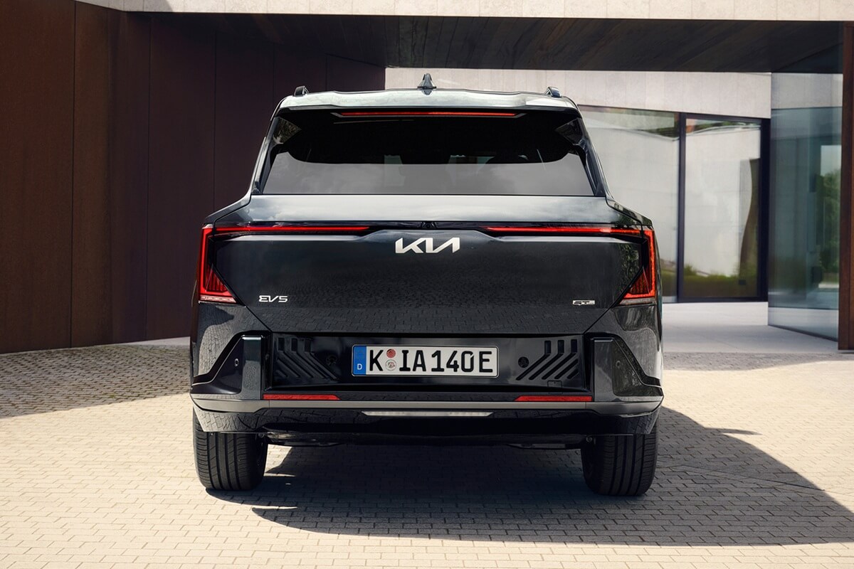 Dimensions Kia EV5 | Model 2026 and older - Carstan.info